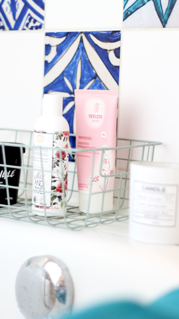 Bad Makeover mit creatisto Klebefliesen - provinzkindchen